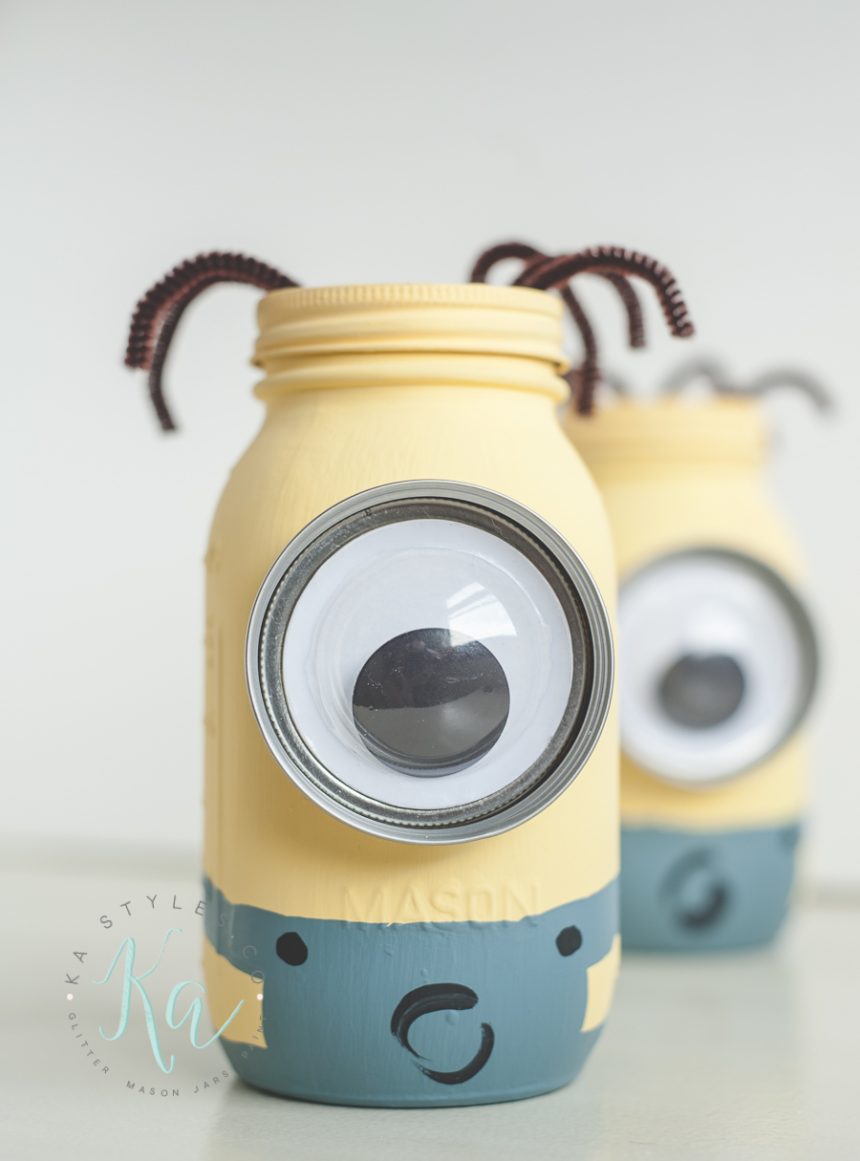 Minion Mason Jar Coin Banks – Sprinkled and Painted at KA Styles.co